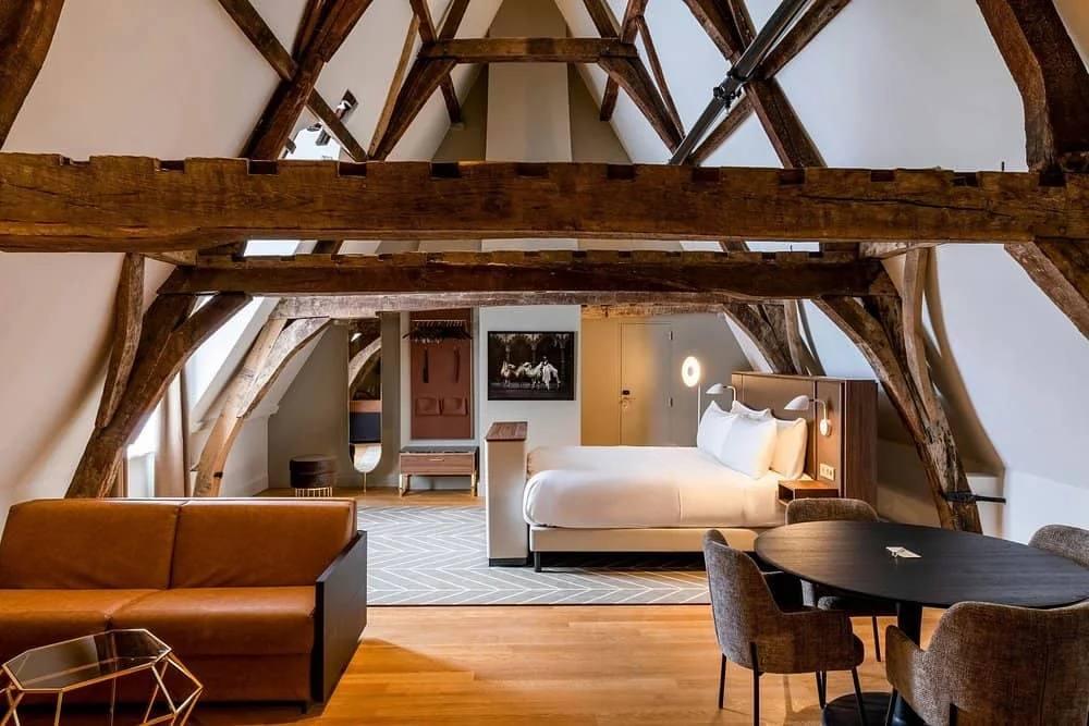 Marriott Hotel Sapphire House - Antwerp - Hotel Furniture - Refined ...